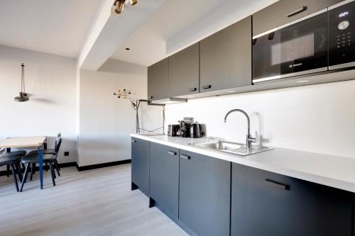 North Paris Suite - Ménilmontant