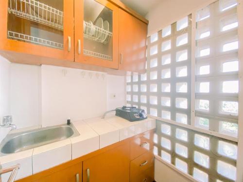 Cozy Stay Studio Margonda Residence 1 By Travelio - Depok