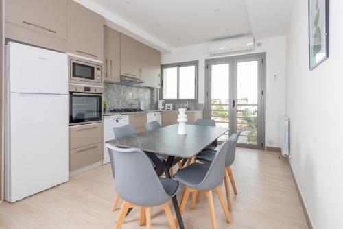 Immense Appartement 6pieces Au Golf - Algier