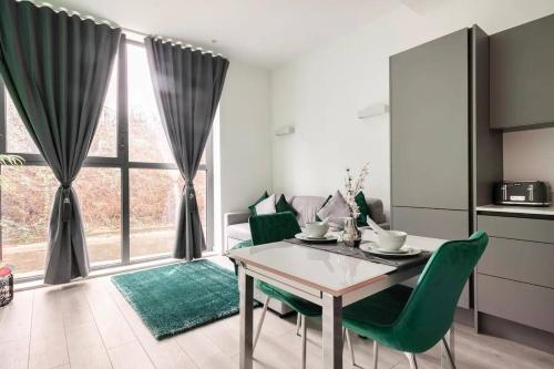 Linford Serene - Milton Keynes