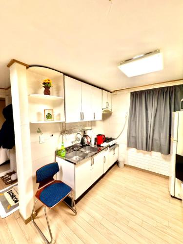 Private Family Home - Seoul