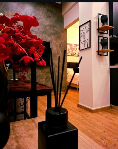 Stay In Athens -Iris - Athens