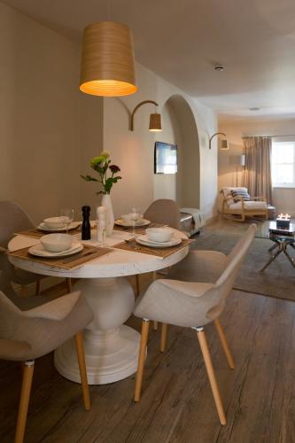 Cotswold Grey - Moreton-in-Marsh