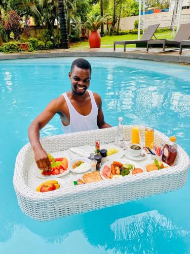 MGB Hotel at 2ten in Thohoyandou, South Africa - reviews, prices ...