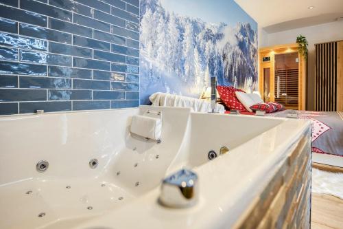 Le Montblanc Spa With Clim - Roanne
