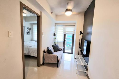 From $14 - Spacious Suite near Mall of Asia, IKEA & SMX, Manila