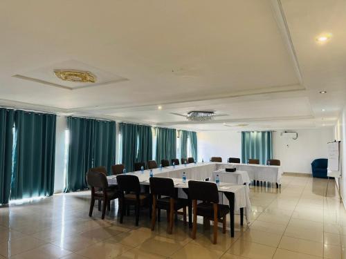 Sibebe Resort - Mbabane, Swaziland - Updated 2026: Hotel prices and ...