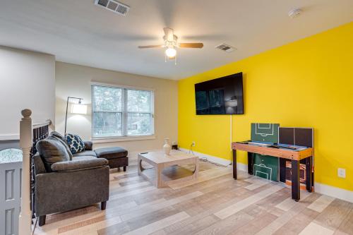 Family Retreat W/ Pool Table Near The Woodlands! - Spring, TX