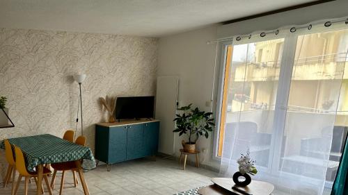 DOMAINE du YEARLING 2 - Location saisonnière, 1 Rue Jean Monnet, 14800 ...