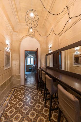 House Of Sliema - 4br Traditional Townhouse - Valletta
