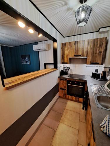 Eco-logis Le 50, Maison Avec Jardins Et Terrasse Privatifs - Caen
