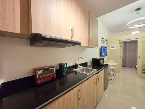 Citispace 1br Condotel Suite At Sm Light Residences #Lt12a - Ortigas Center