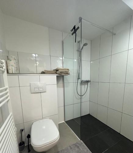 Charmante 2 Zimmer Souterrain - Hannover