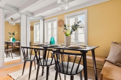 Dinbnb Homes I Bergen's #1 Bnb I Jacuzzi & Fireplace & Balcony - Bergen, Norwegen