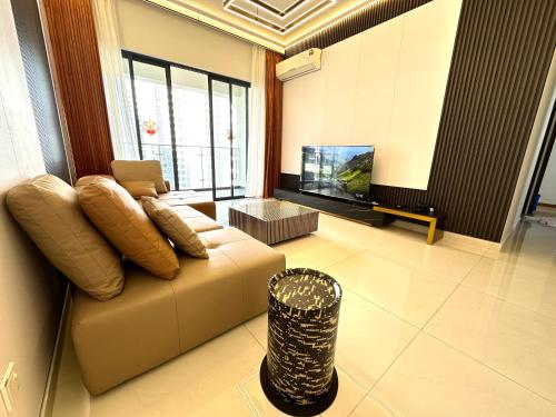 Deluxe 4 Beds 3 Bath Garden View W/ Netflix - Johor Bahru