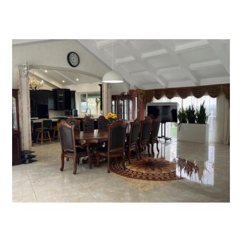 Specious 6000 Sf Privat Gated Villa With View - Fremont, CA