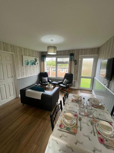 The Glade, Penstowe Holiday Park, Kilkhampton - Cornwall