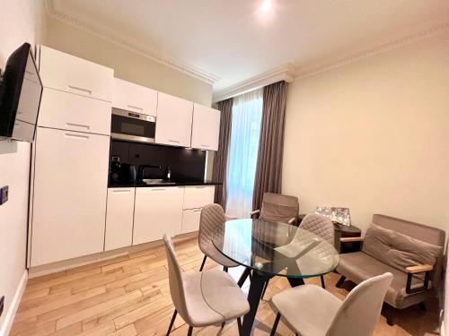Best Room Catone 21 - Roma