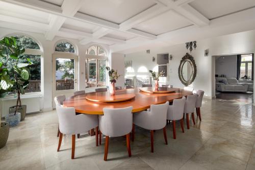 Uhu Villa 750 M2 - Budapest - 布達佩斯