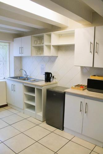 Courtyard Guest House - Western Cape