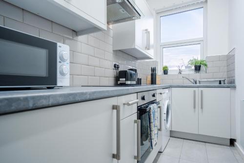 Beautiful Apartment Dos - Free Public Parking - Liverpool