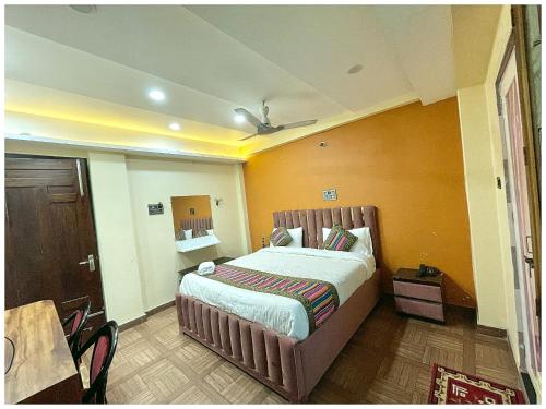 SEA VIEW HOTEL W L L near temple and sea, Puri from $11
