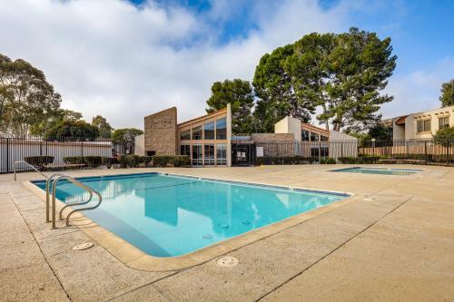 2 Mi To Beaches: Condo W/ Patio In Port Hueneme! - Ventura, CA