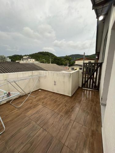 Casa A 1 Km Da Praia - Balneário Camboriú