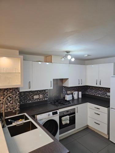 Cosy Stylish Double Bedroom In Central Dartford - Dartford