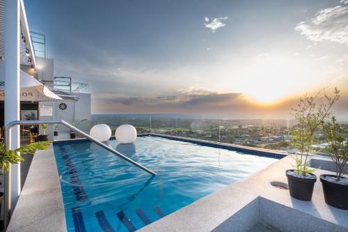 Blueberry Hill Hotel - Roodepoort, South Africa - Updated 2026: Hotel ...