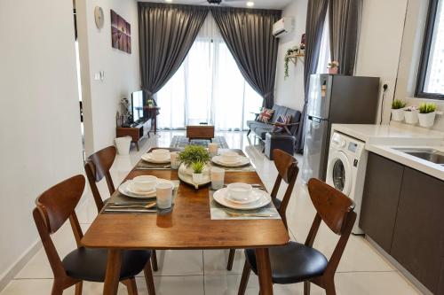 Jb City Family Suite Danga Bay By Cowidea - Johor Bahru