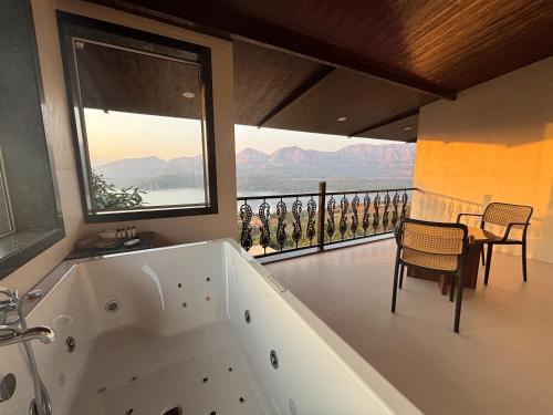 11 Best Hotels in Mulshi, India