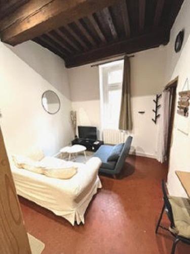 Le Cocon de Saint-Jean - Location saisonnière, 13 Rue du Bœuf, 69005 ...
