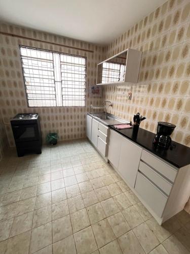 101- Apartamento 2 Quartos Proximo Ufn, Com Vaga De Garagem - Santa Maria