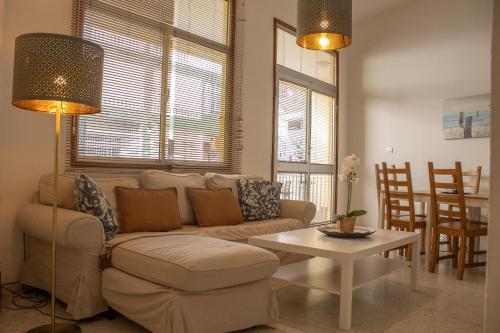 Saso Beach Apartment 2 Min Walk To Beach Puerto Naos - Puerto Naos