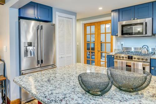 Saratoga Springs Vacation Rental W/ Lake Views! - Saratoga Springs, NY