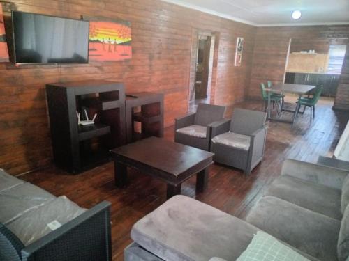 MOGALE ROYAL GARDENS in Polokwane, South Africa - reviews, prices ...