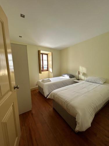 From €94 - Casa do Sorrio - Opção quartos com casa de banho e cozinha ...