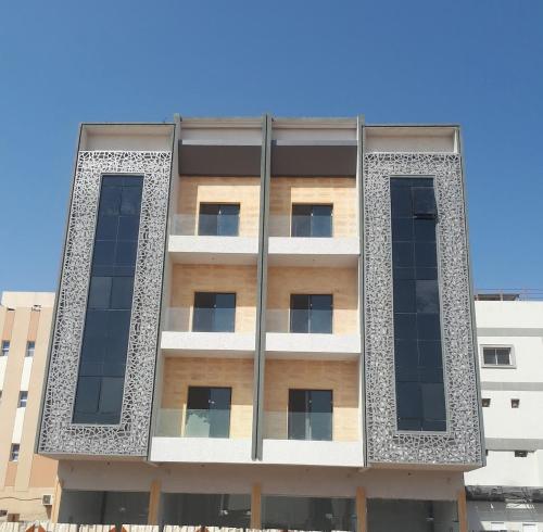 Bedroom Apartment & Lounge Near Sheikh Mohammed Bin Zayed Road - Ajman