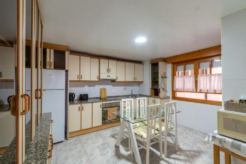 Centro De Aguilas Con 4 Habitaciones Ac Y Wifi - By Aloha Palma - Águilas