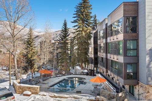 Durant Unit D4, Spacious, Modern Condo With Great Views, Excellent Location 2 Blocks To Ski Slopes - Aspen, CO