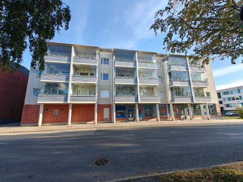 Mid Haven Cozy Apartment With Sauna, Glassed Balcony And Free Parking - Kemi