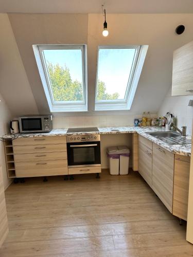 Großes 2-zimmer Apartment Mit Tv, Wifi - Oerlinghausen