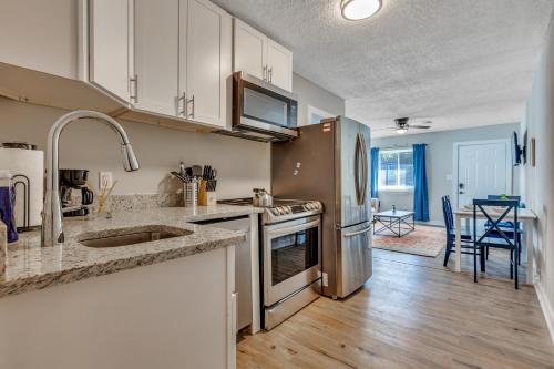 Beautiful House Mins Away From The Airport - Hartsfield-Jackson Atlanta Airport (ATL)