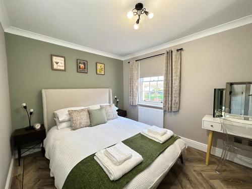 Stylish Stay In Central Canterbury With Parking - Canterbury