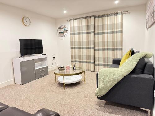 Havilah House- Stunning 2-bed Apartment By The Beach And Swansea Marina - Swansea