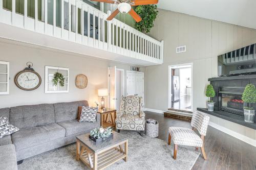 Spacious North East Home W/ Fenced Yard & Fire Pit - Havre de Grace, MD