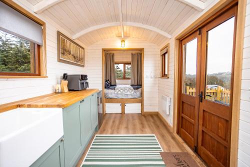 Gower Fresh Reindeer Lodge - Carmarthenshire