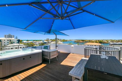 Incredible Beachside Penthouse-riva11 - Mooloolaba