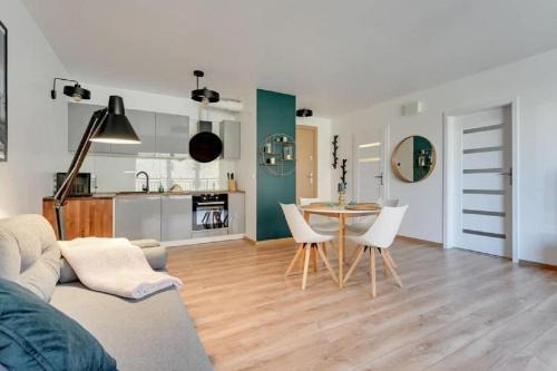 Comfortable Apartments Chmielna With Sauna By Noclegi Renters - Gdańsk